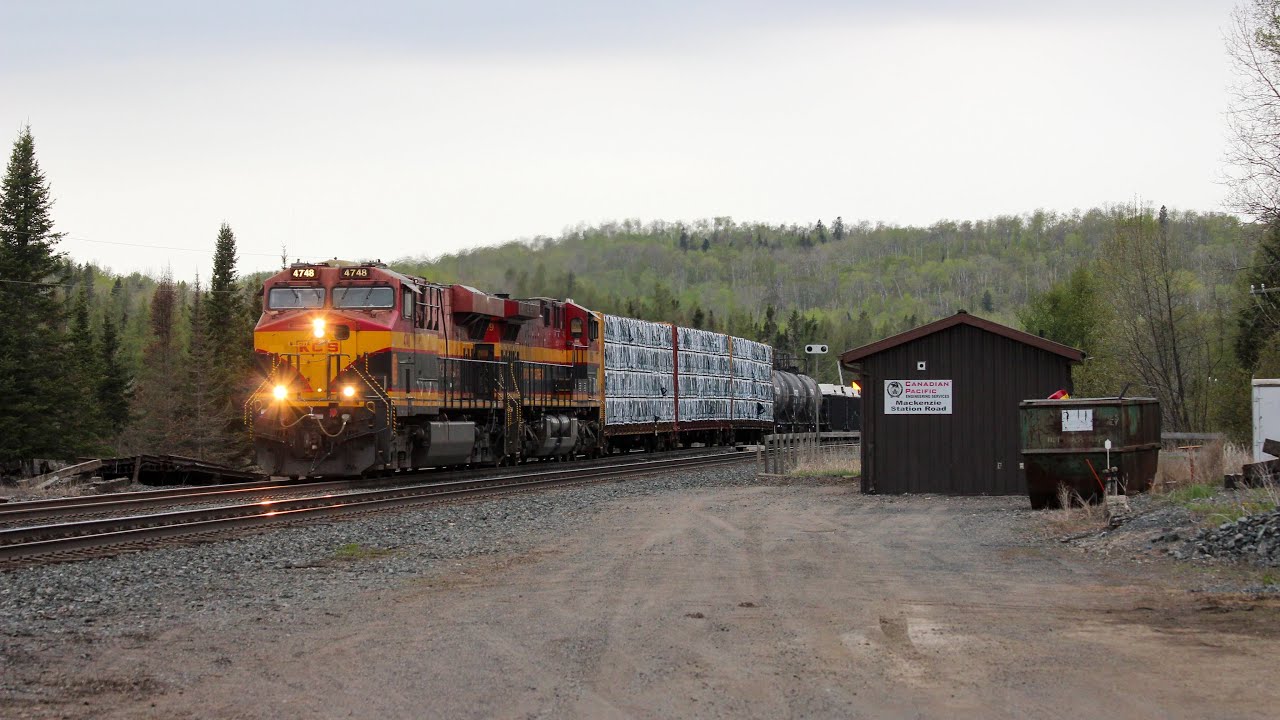 KCS LEADER!!! KCSM 4748 At Mackenzie! (05/24/24) - YouTube