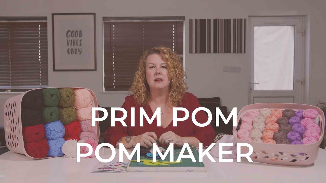 Tutorial - How to use a Prim pom pom maker - YouTube