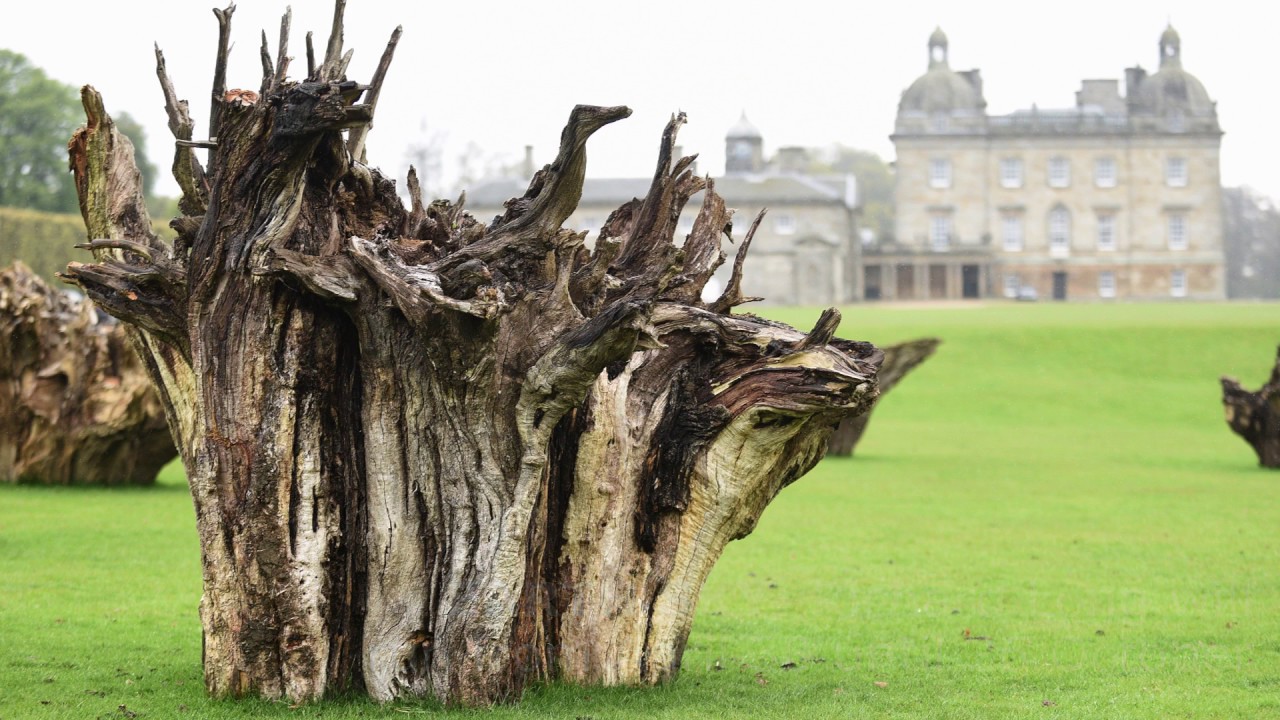 Earth Sky - Richard Long exhibition at Houghton Hall - YouTube