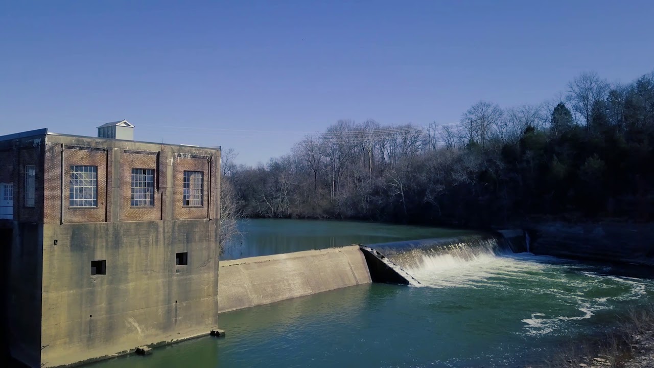 The Riverside Dam like you've never seen it ;) - YouTube