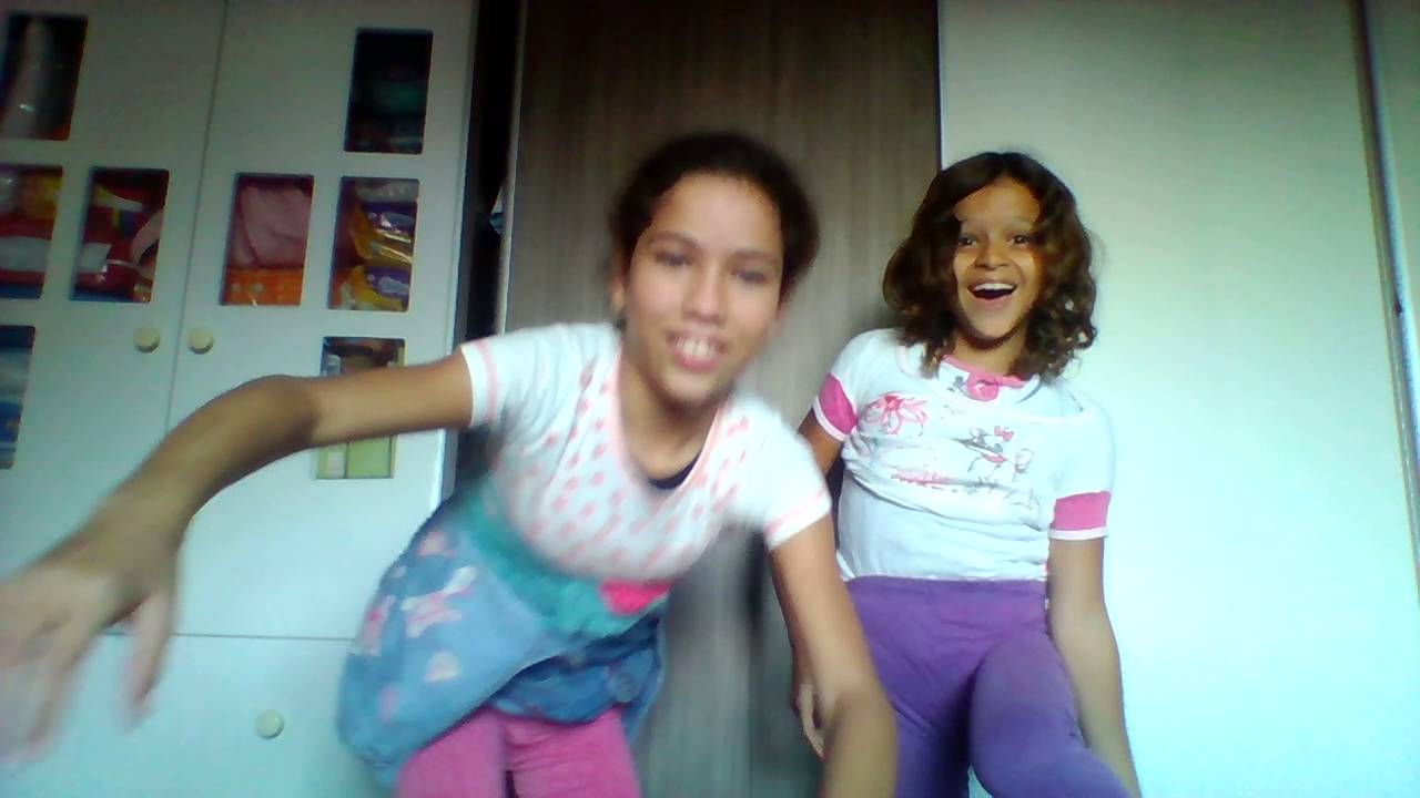 desafio da roupa com a minha prima giovanna^^ - YouTube