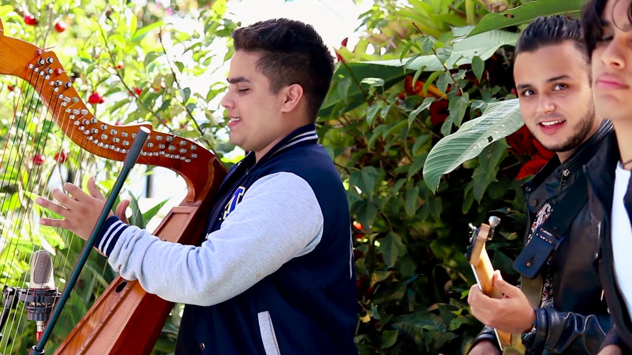 JOHNNY JIMENEZ BAND, HAWÁI, VIDA DE RICO, JERUSALEMA - YouTube