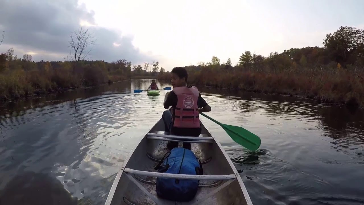 Canoeing along the Huron River in Milford - YouTube