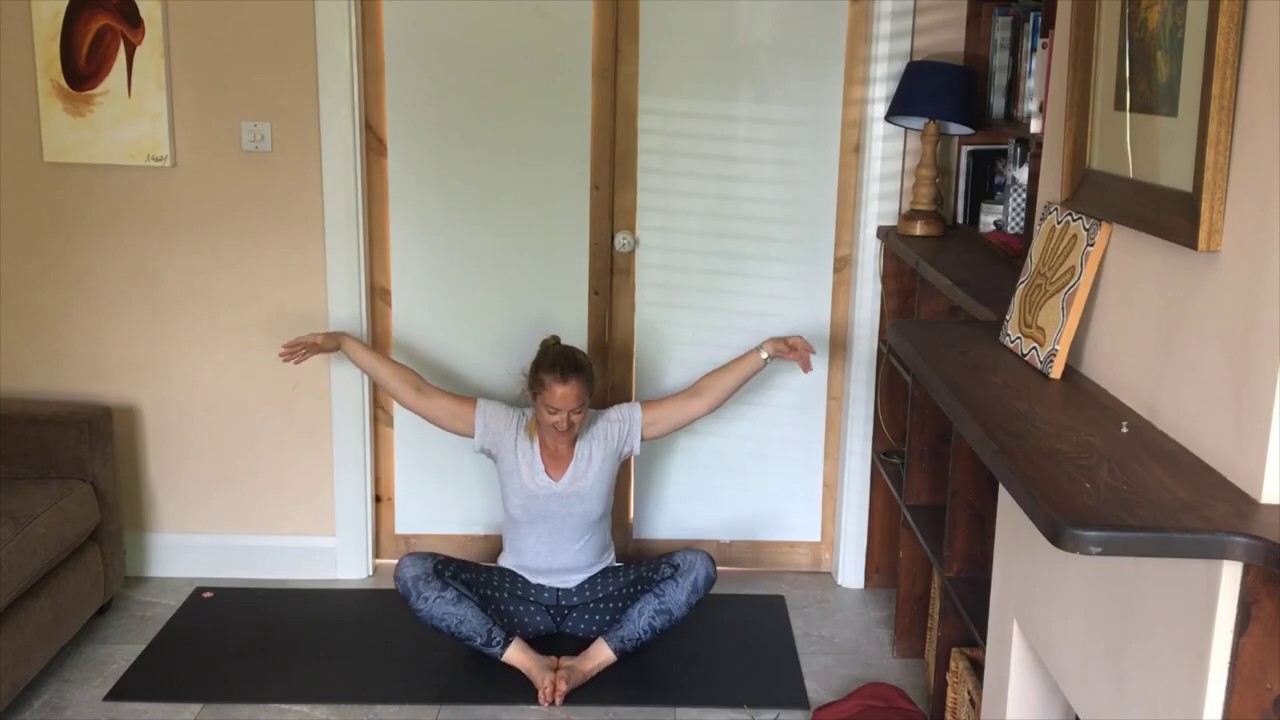 Kate Cuddy Yoga - KIDS YOGA - nature's changing shapes - YouTube