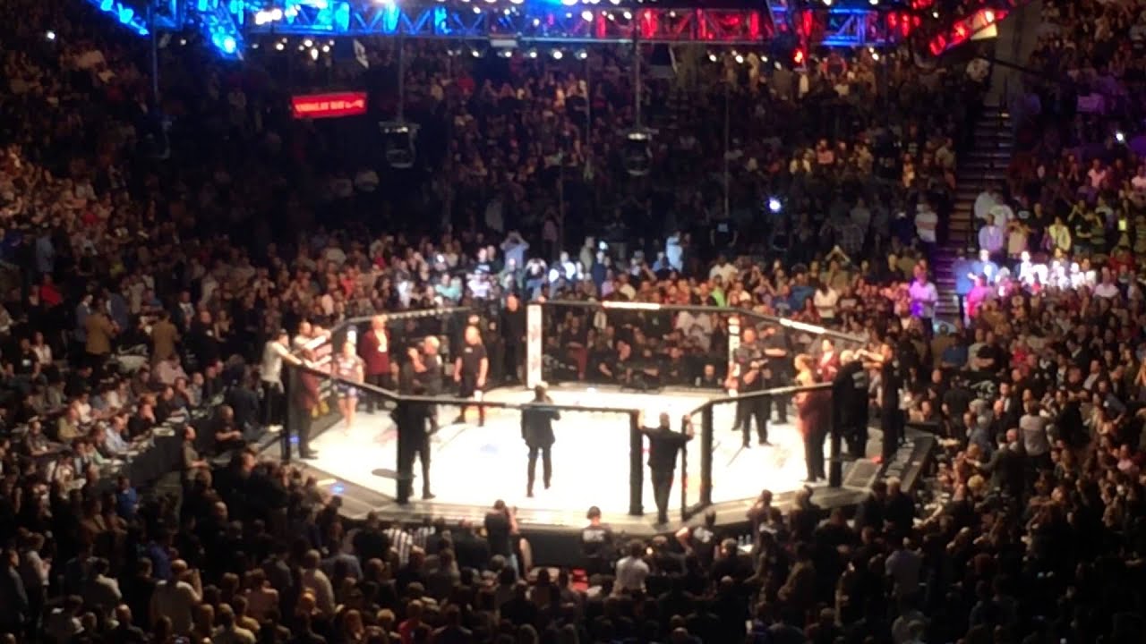 Walkout Entrance UFC 170 - Ronda Rousey versus Sara McMann - YouTube