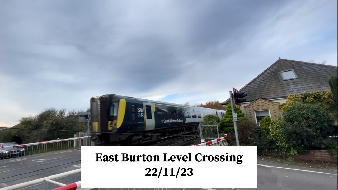 *Alarm still screwed up?* East Burton Level Crossing 22/11/23 - YouTube