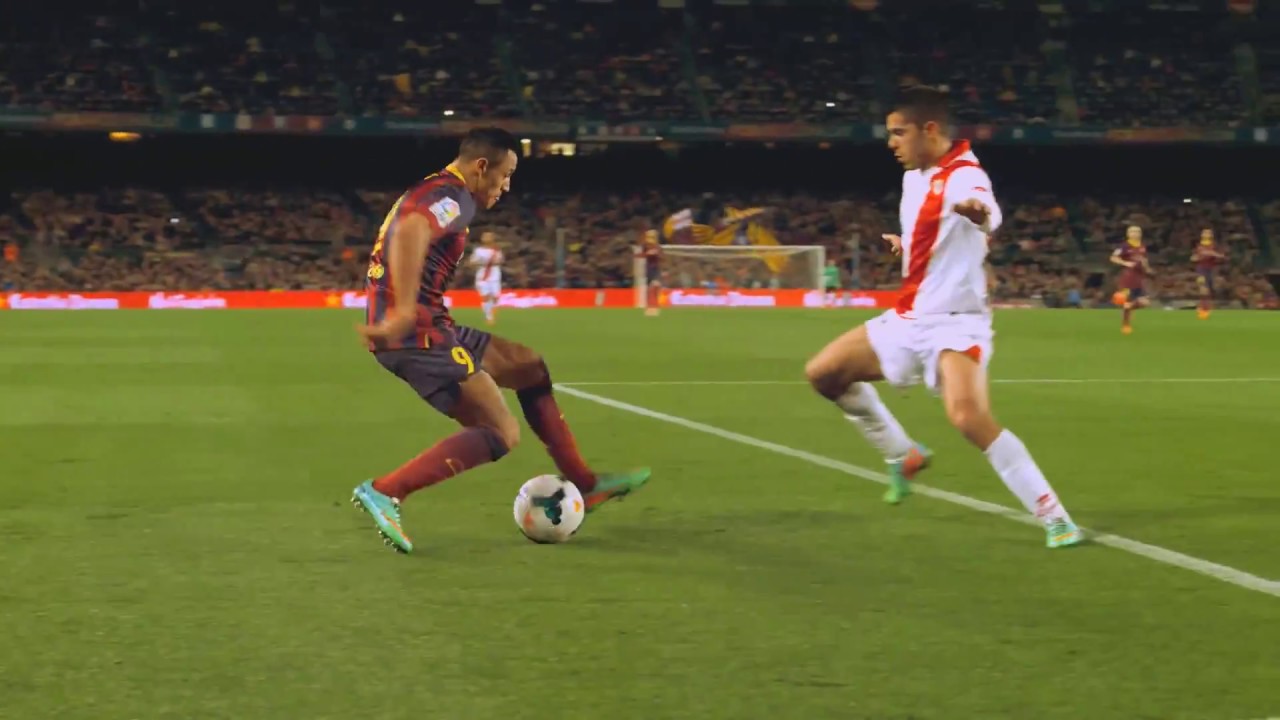Football in Ultra HD 2160p 4k - YouTube