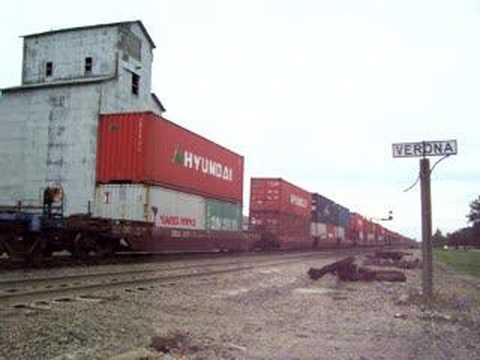 BNSF 7618 East - Verona, IL - YouTube