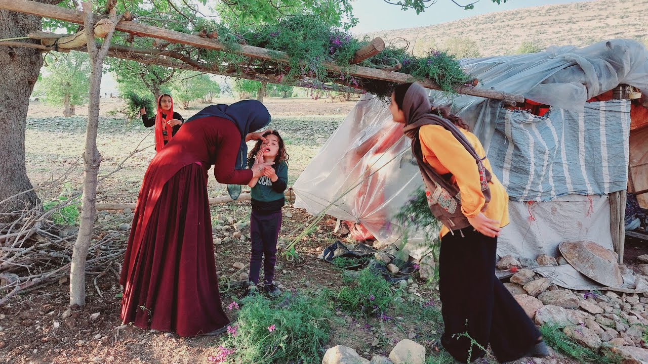 Realm of Life in the Jungle "A mother's lone struggle for survival ...