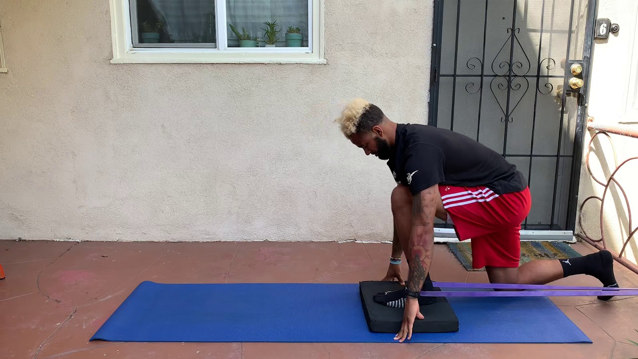 Half-Kneeling Band Ankle Dorsiflexion - YouTube