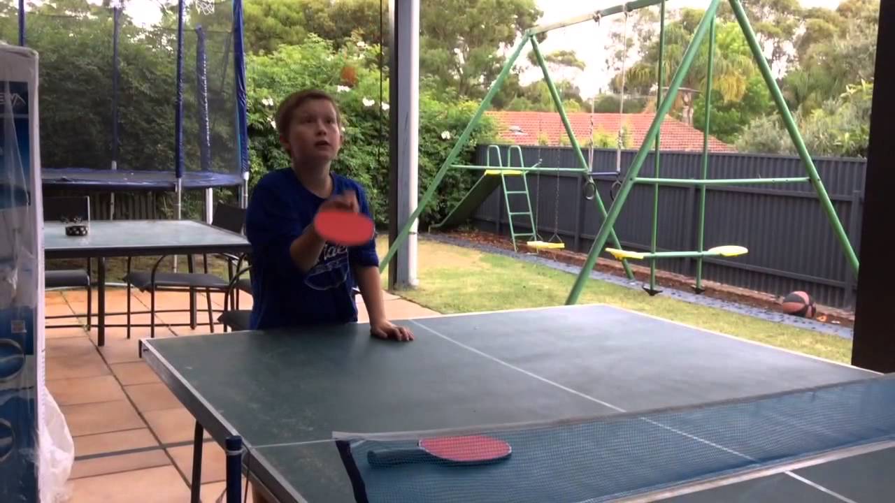 Extreme ping pong battle - YouTube