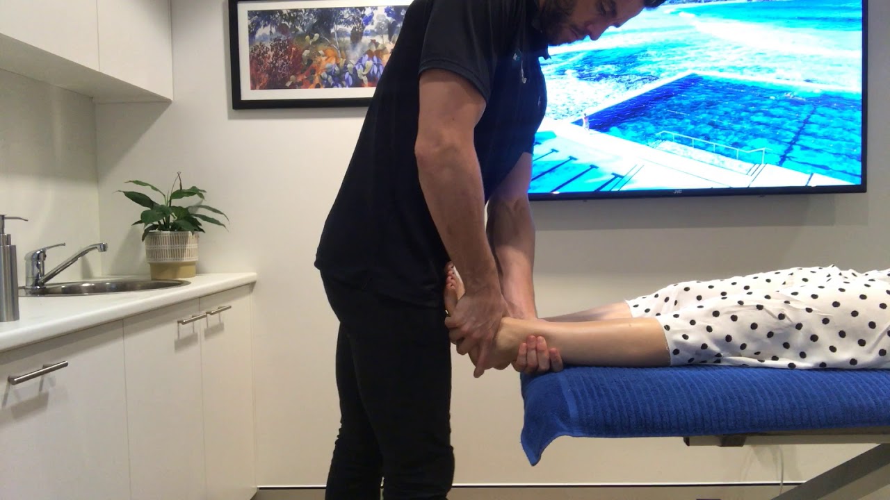 Talocrural Joint Anterior-Posterior Mobilisation - YouTube