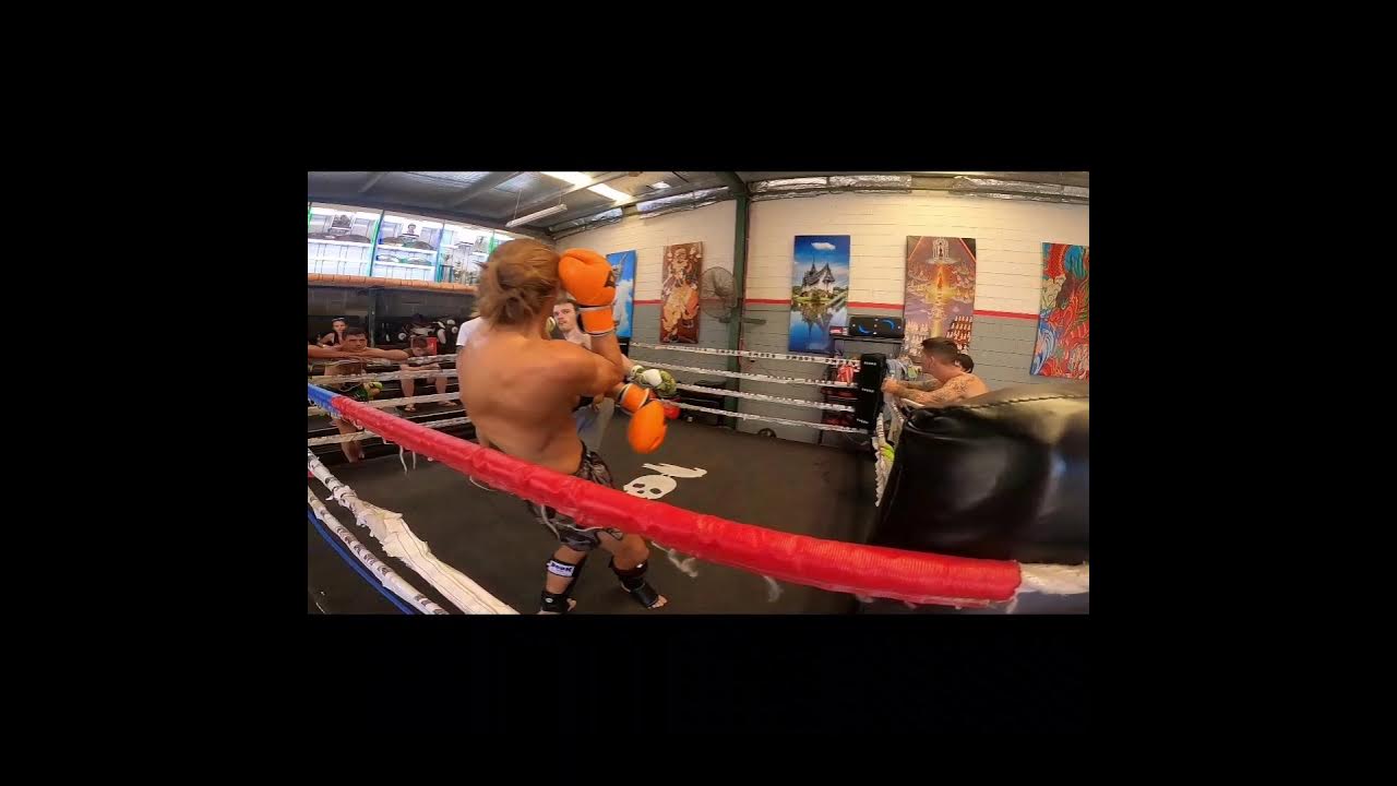Karma Muay Thai Riley V Aydn Youtube