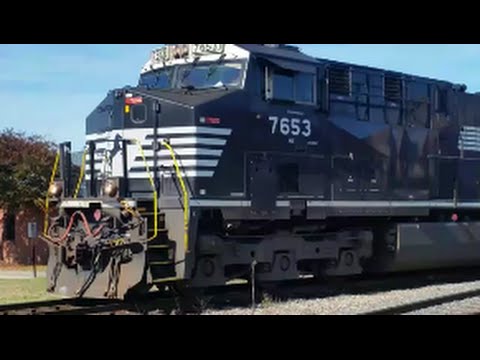 [NS]7653 GE ES44DC & D8-40CW Leads Z675-24 & Deep 1st GEN K5HL In Fayetteville NC Part 1-3 - YouTube