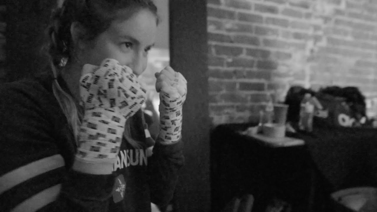Episode 19 Hannah has a BOXING fight!!! - YouTube