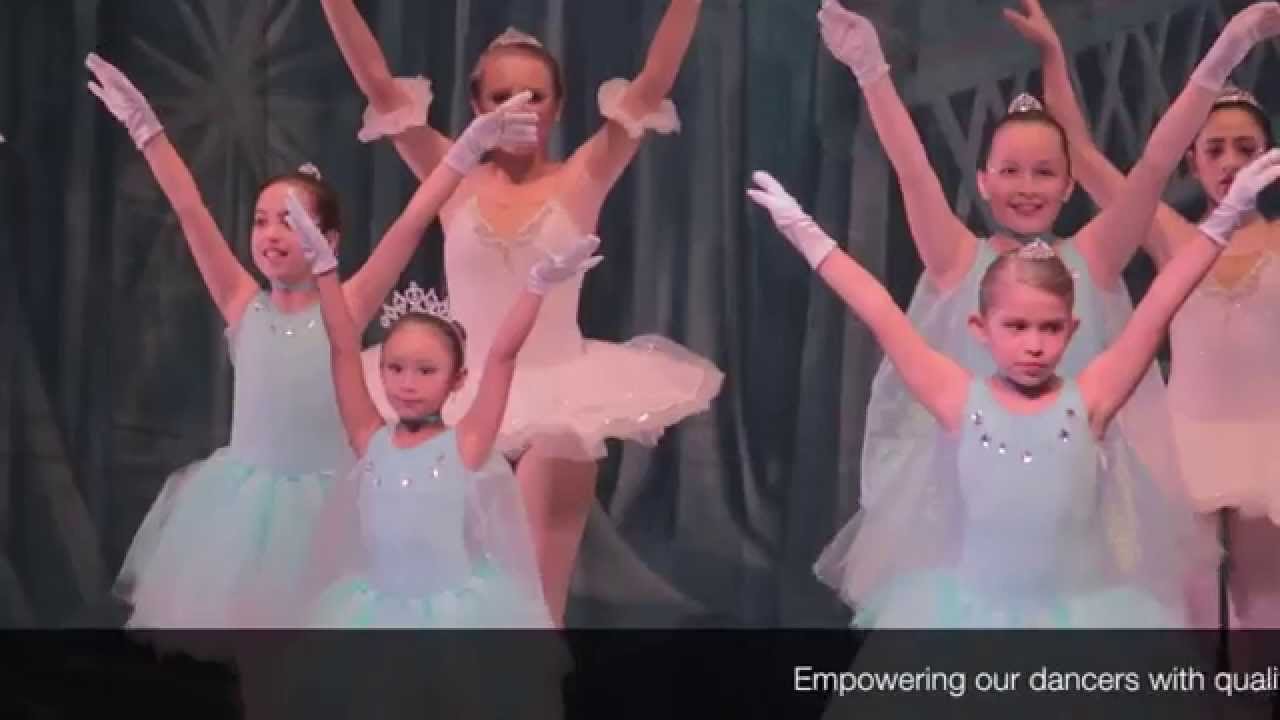 Frozen Themed Dance Performance 2015 - YouTube
