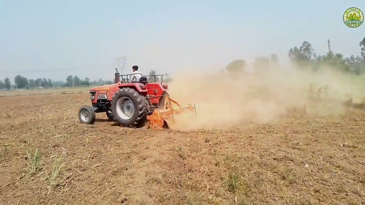 Arjun 605Di,tractor khet mein रोटावेटर chalate hue यह tractor 7 फीट ...