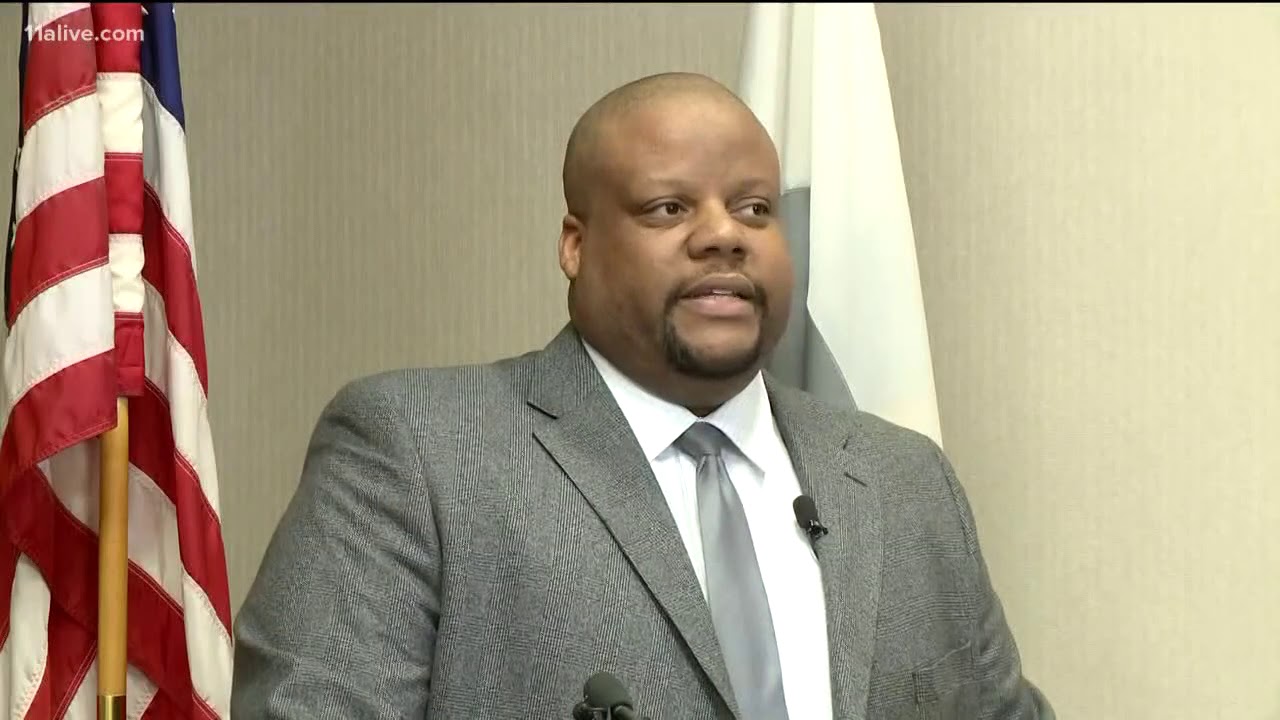 Escaped inmate connected to more than 2 dozen robberies in metro ...