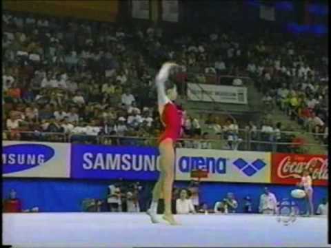 Sarah Deegan - 1997 Worlds AA Floor Exercise - YouTube