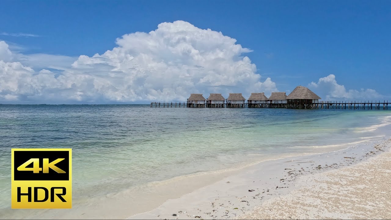 4K HDR Tropical Beach with Bungalows and Ocean Wave Sounds - Relaxing ...
