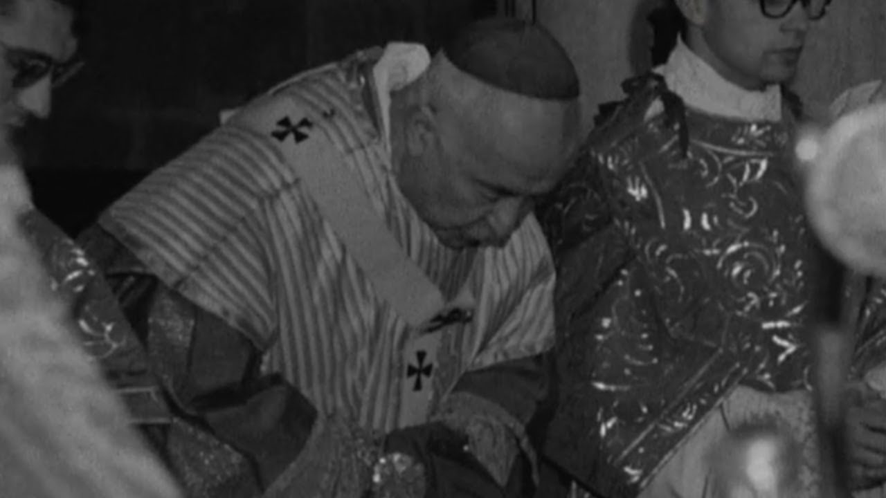 The FANON used by Patriarch of Lisbon. Pontifical Mass at Pentecost ...