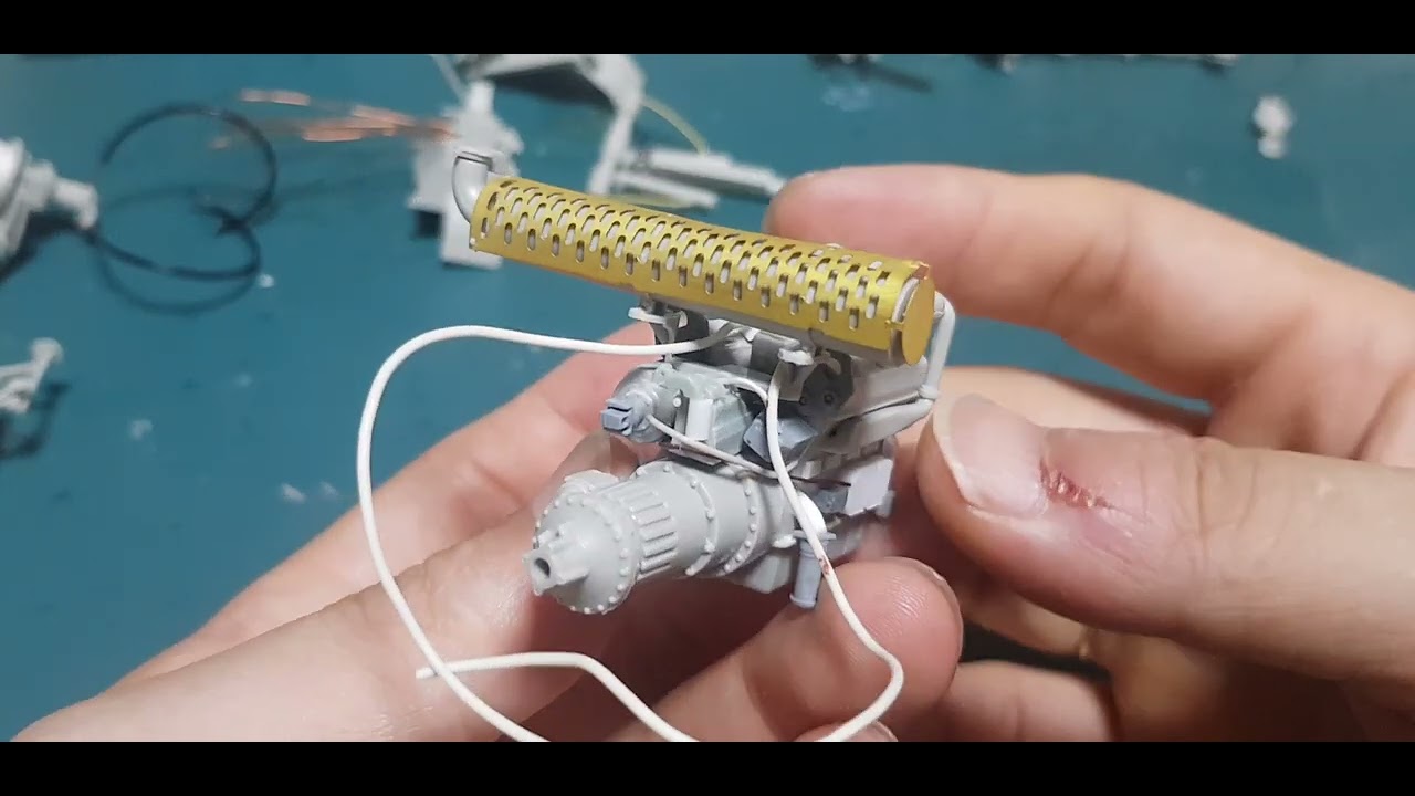 Trumpeter 1/35 M984A2 HEMTT Wrecker Part3 Detail up(Hydraulic lines and ...