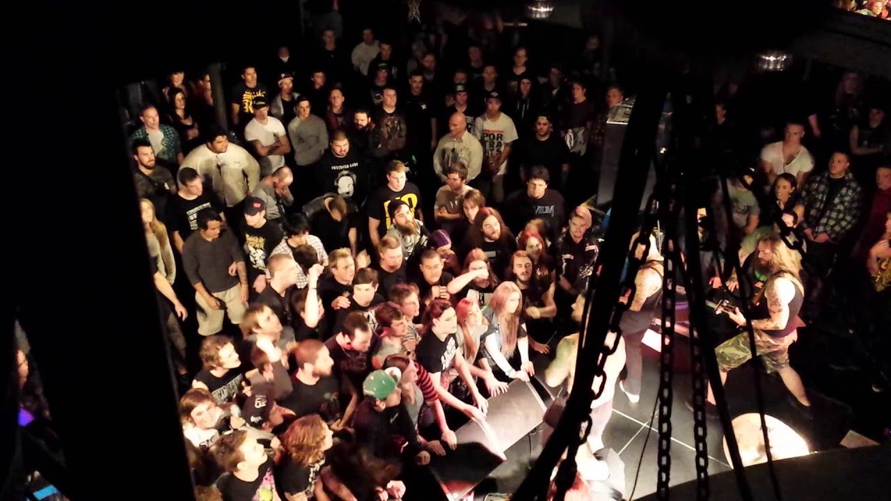 Bleeding Through - Love In Slow Motion Live - Final Brisbane Show @ The ...