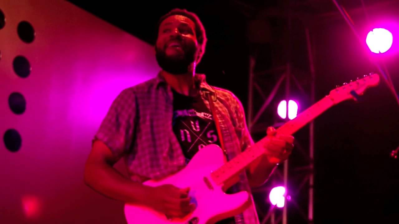 Ray Barbee "Taking Liberties" Live (GREENROOM FESTIVAL ‘15 ） - YouTube