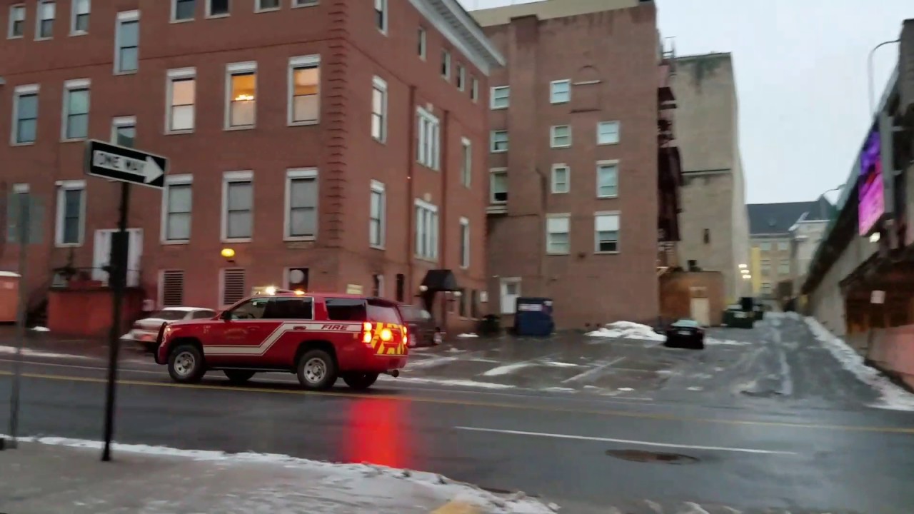 Scranton Fire Assistant Chief 21 responding. - YouTube