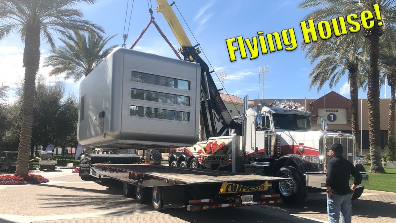 Lifting A Small House! Oversize Load! - YouTube