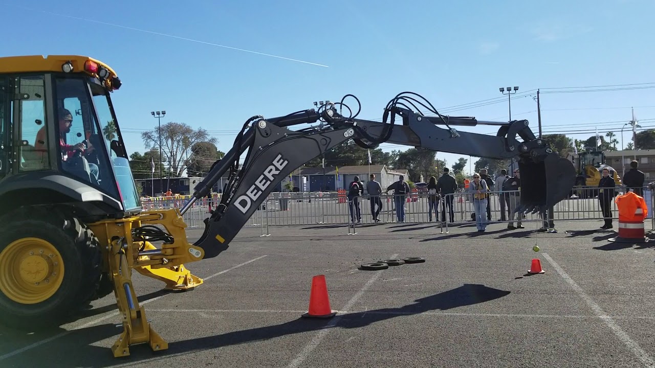 John Deere Operator Challenge at WOC 2019 - YouTube