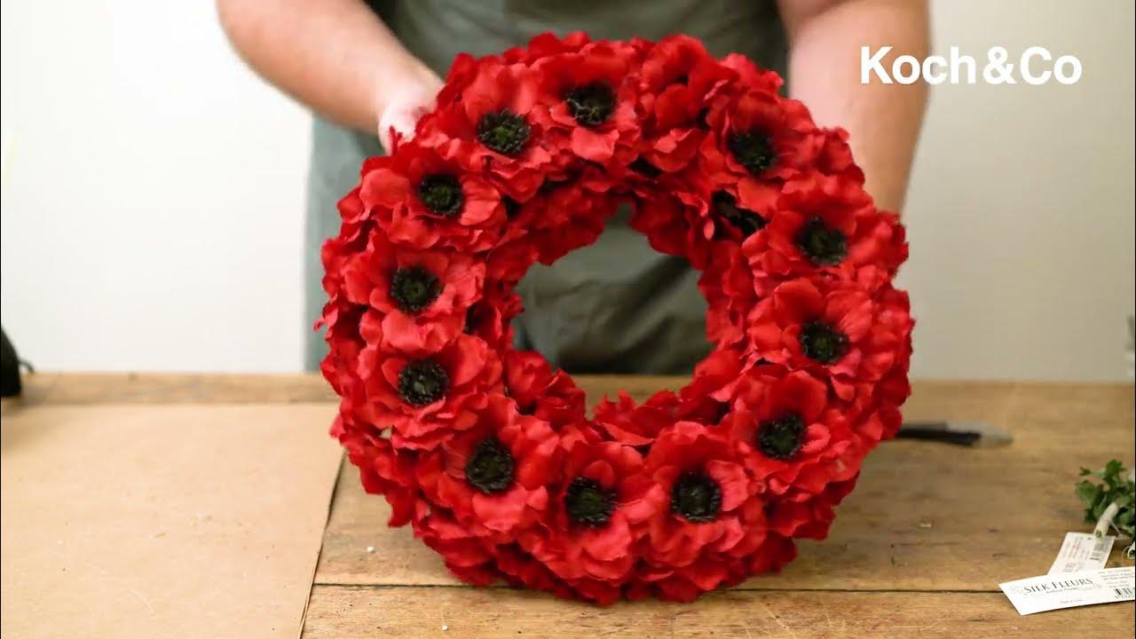 Learn how to make an Anzac Day Poppy Wreath - YouTube