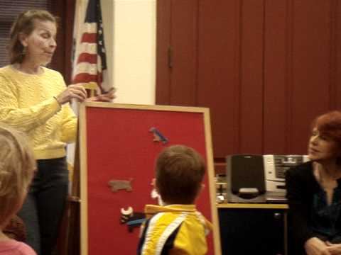 051711Rancho Santa Margarita Library -felt board.MPG - YouTube