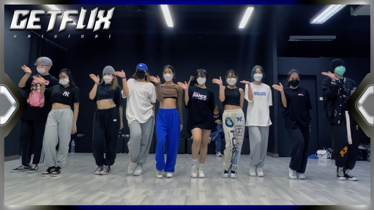 KDC Trainee Dancers #1 - Girl Dance - YouTube