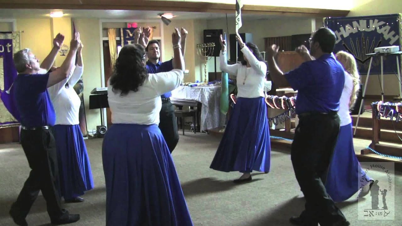 Hanukkah Dance 2012-Breath of Elohim Dance Team - YouTube