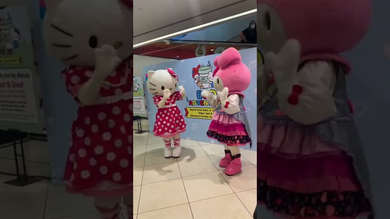 Hello Kitty Meet & Greet in SG - YouTube