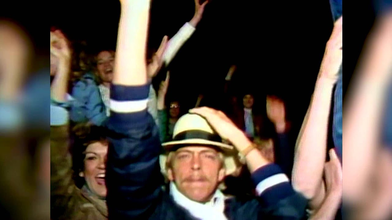 Gordon Monson celebrates BYU's Sweet 16 win over Notre Dame in 1981 ...