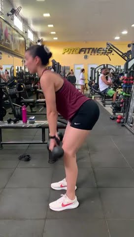 RDL (Romanian Deadlift) com Halteres - YouTube