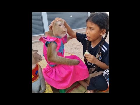 Princess yaya meet to dance, happily - YouTube