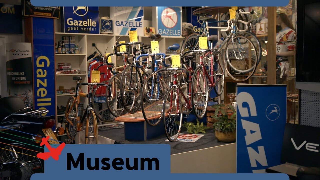 Meindert Moos in Meinderts Museum, Koog aan de Zaan - YouTube