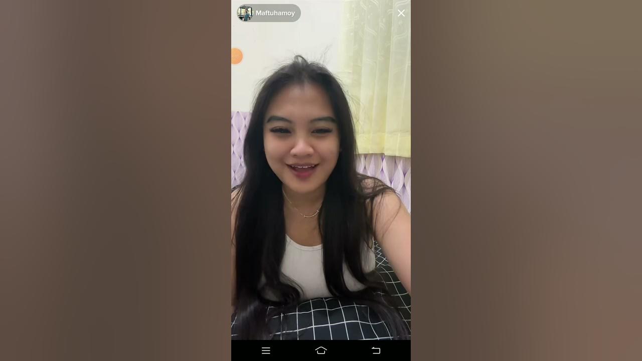 Mbak Oppo Live Tangtop Putih Nampak Oreo nya Part I - YouTube