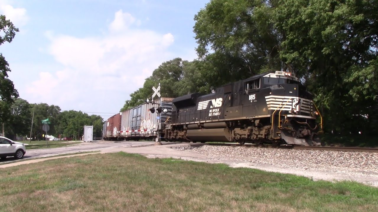 NS 181 with NS 1185 (Leader), 6 Cars, and NS 4535 (DPU) at Franklin Street in Delphi, Indiana ...