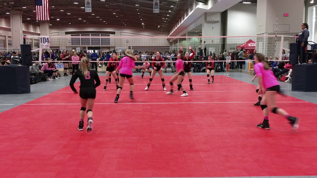 #8 Emily Coe - 2019 Libero - Coalition VB - YouTube