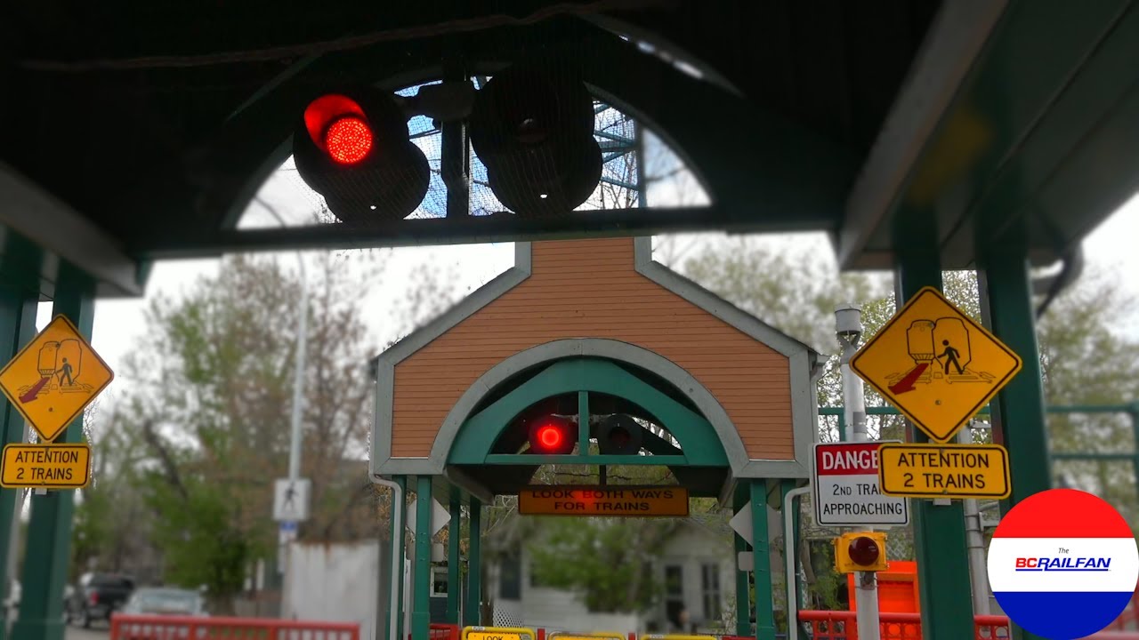 Railroad Crossing | 4 Avenue Northwest/Sunnyside Station, Calgary, AB ...