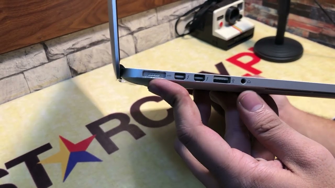 Macbook Pro 2015 i7 Retina Display - YouTube