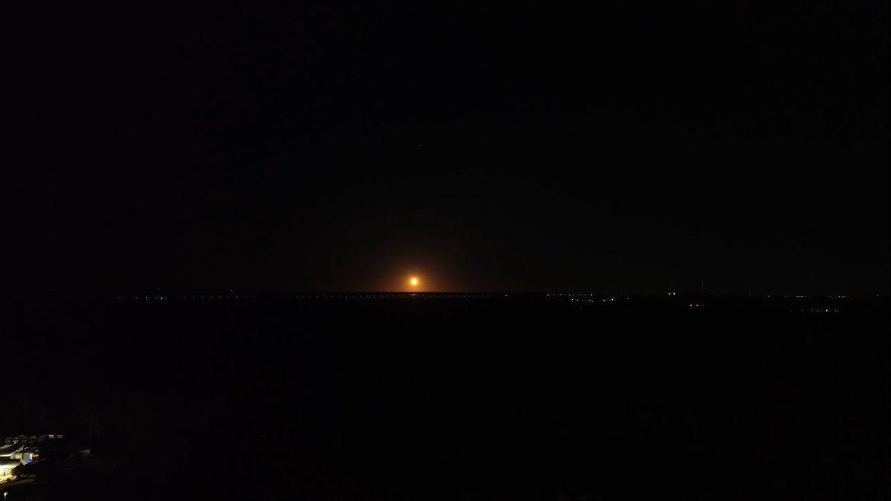 What A Rocket Launch Looks Like 40 Miles Distant - YouTube
