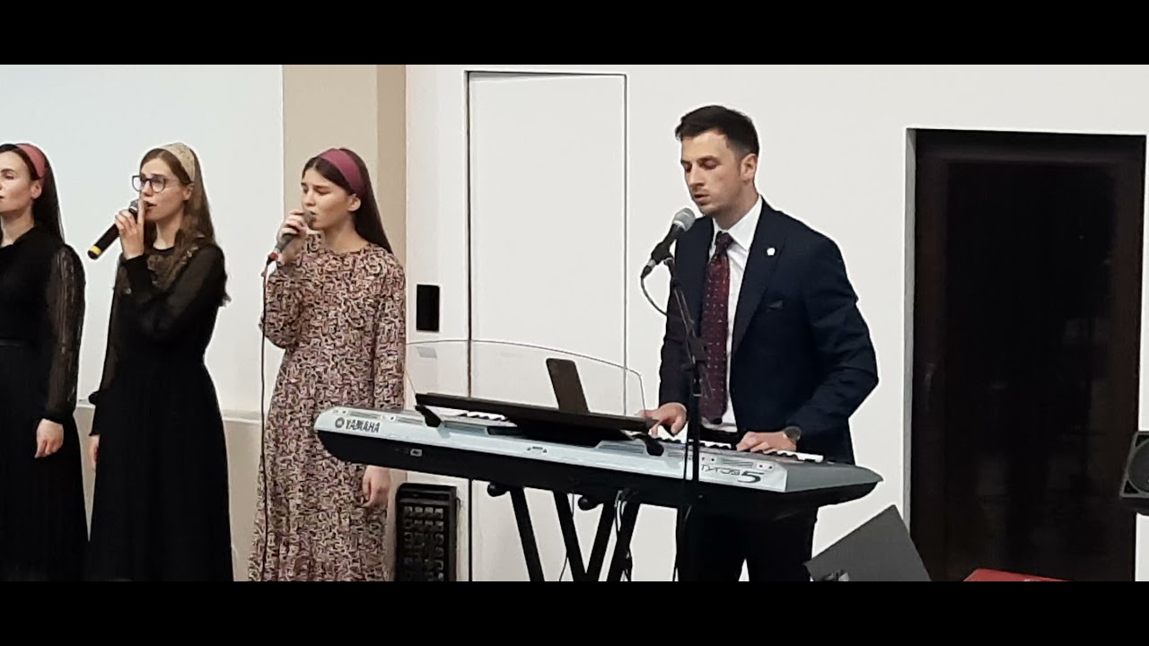 biserica Filadelfia Bistrita / S-a născut un împărat 25.12.2021 - YouTube