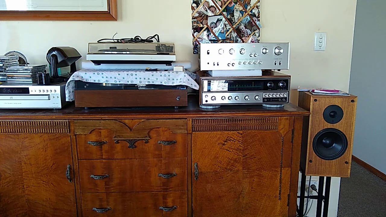 JVC VN-700 all new capacitors - YouTube