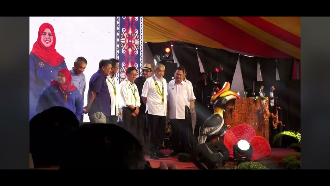 Contoh gimik perasmian program besar negeri !! - YouTube