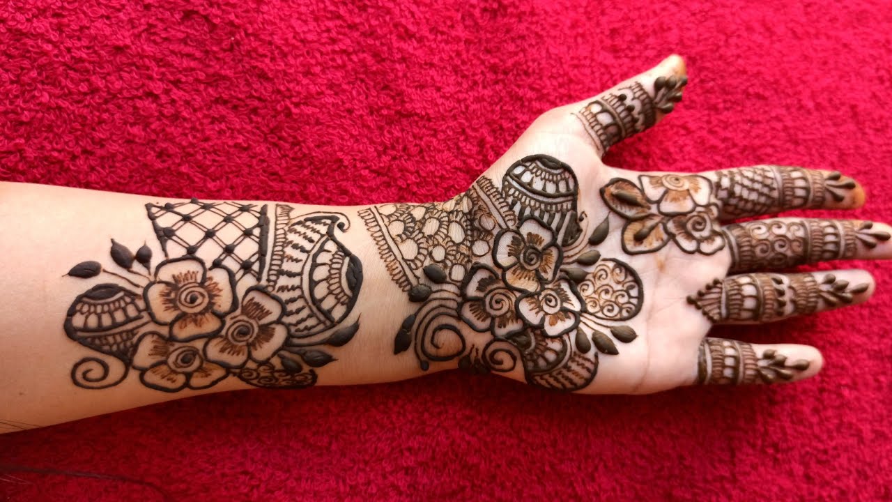 New mehndi design// beautiful and stylish mehndi design for font hand ...